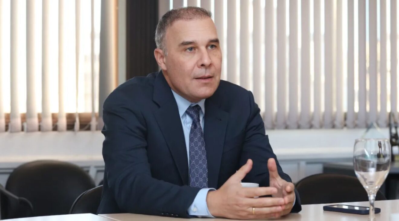 Martín Clement: “Las empresas deben apuntar a invertir, enfocarse en ...